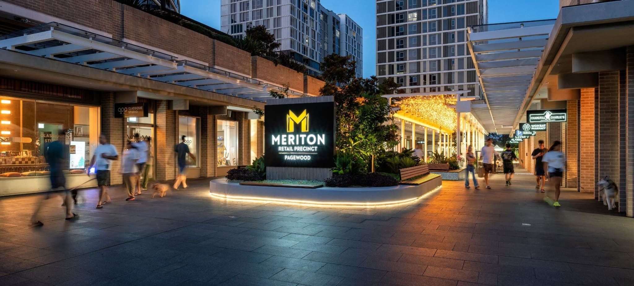 Meriton Dining Precinct Pagewood - Meriton | Built for a lifetime