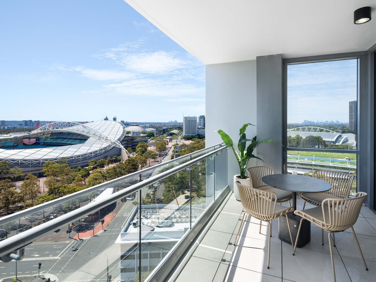 Atrium The Retreat - Meriton | Built for a lifetime