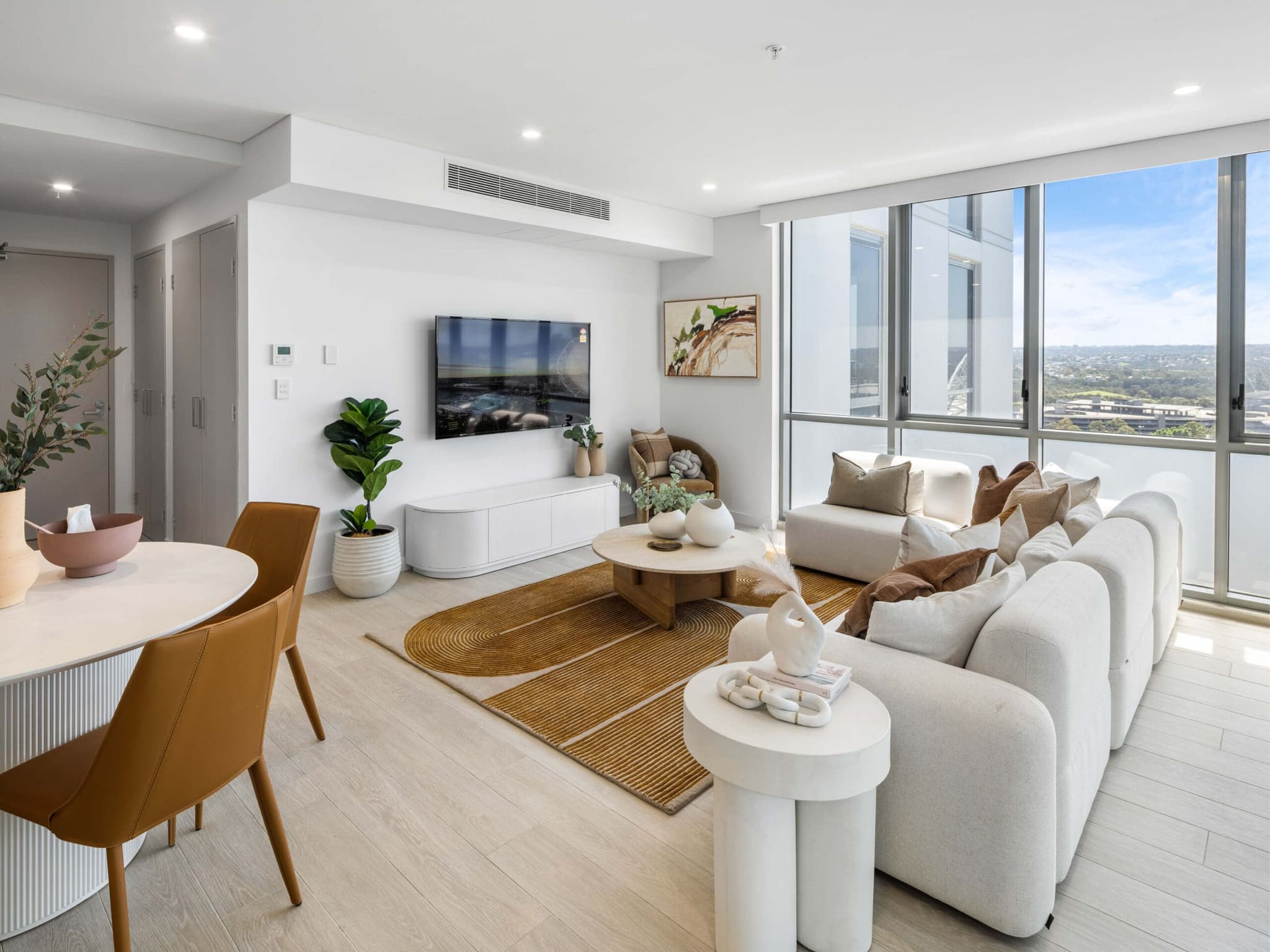 Atrium The Retreat - Meriton | Built for a lifetime