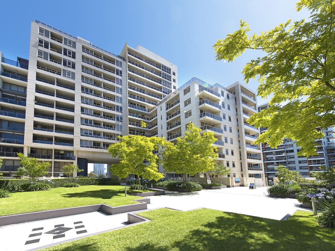 Sydney Apartments & Townhouses for Rent | Meriton