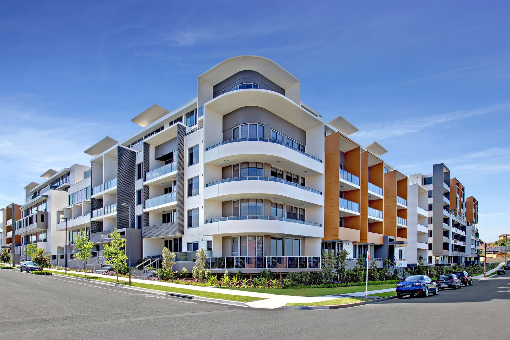 Luxury Apartments & Townhouses for Rent | Meriton